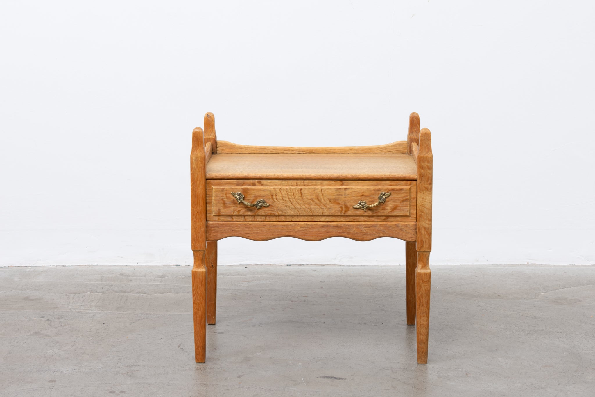 1960s bedside table by Henning Kjærnulf – CHASE & SORENSEN