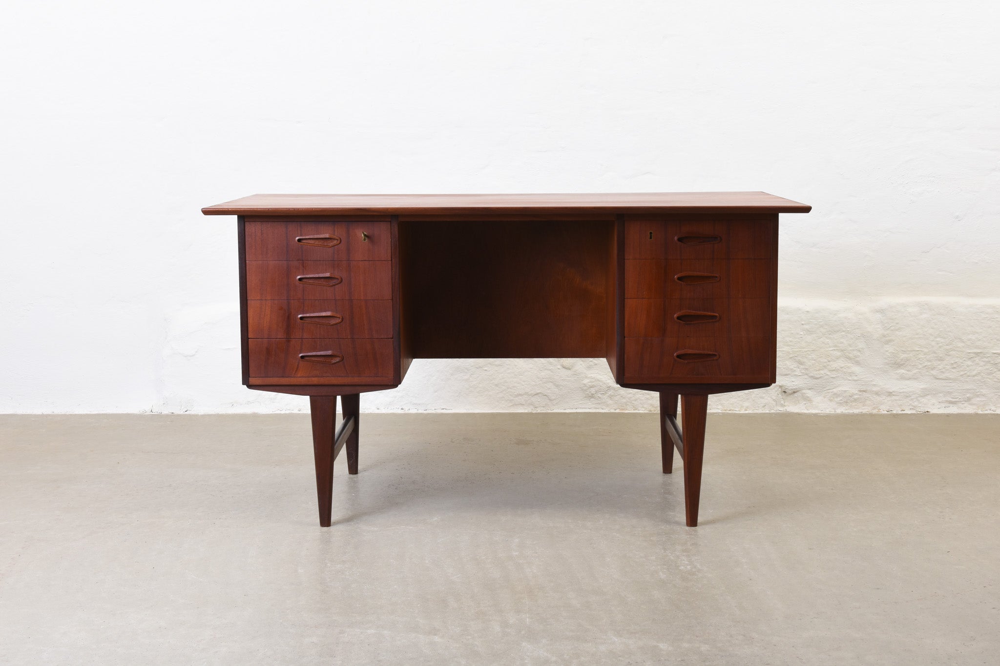 1960s twin pedestal desk in teak – CHASE & SORENSEN
