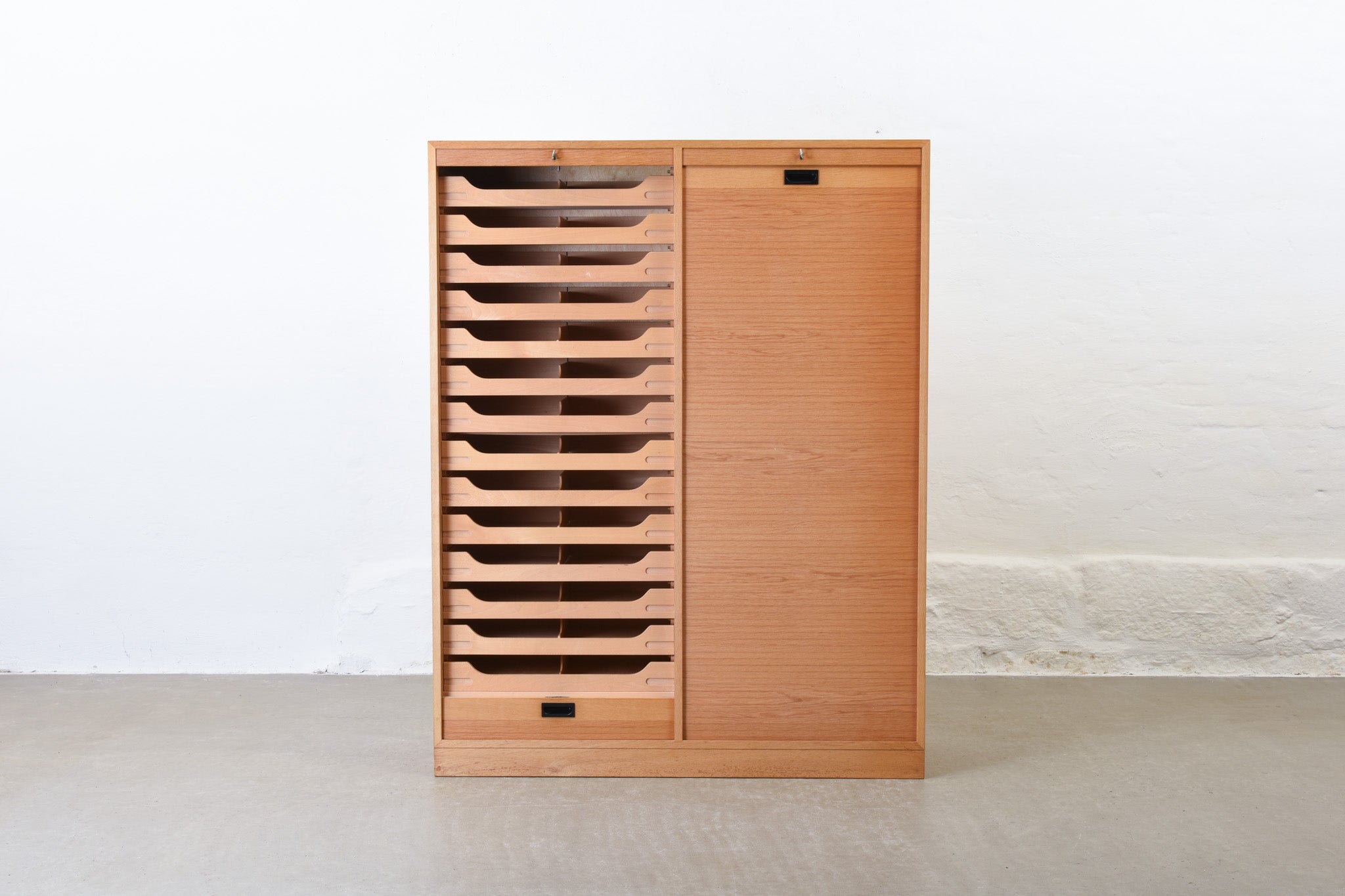 1980s double-fronted archive cabinet in oak – CHASE & SORENSEN