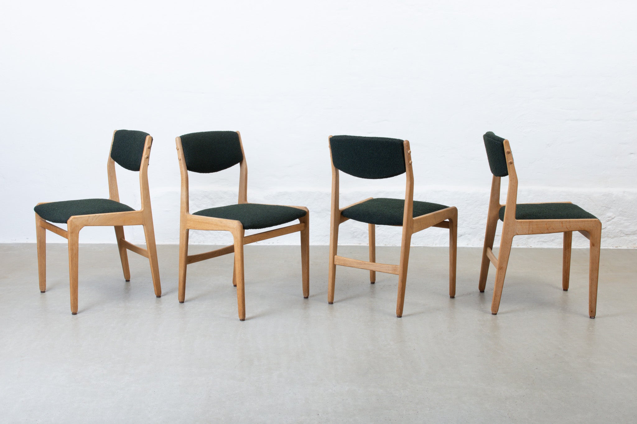 Newly reupholstered: 1950s set of oak chairs by J.C.A. Jensen Møbelfab ...