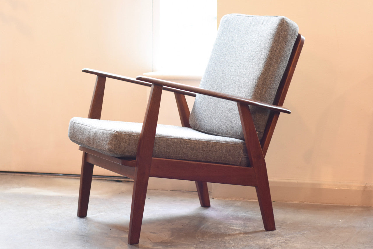 Just in: Teak + oak lounge chair – CHASE & SORENSEN