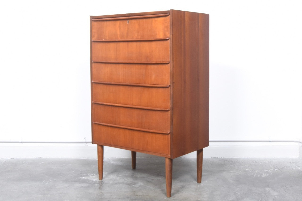 Teak chest of drawers with lipped handles – CHASE & SORENSEN