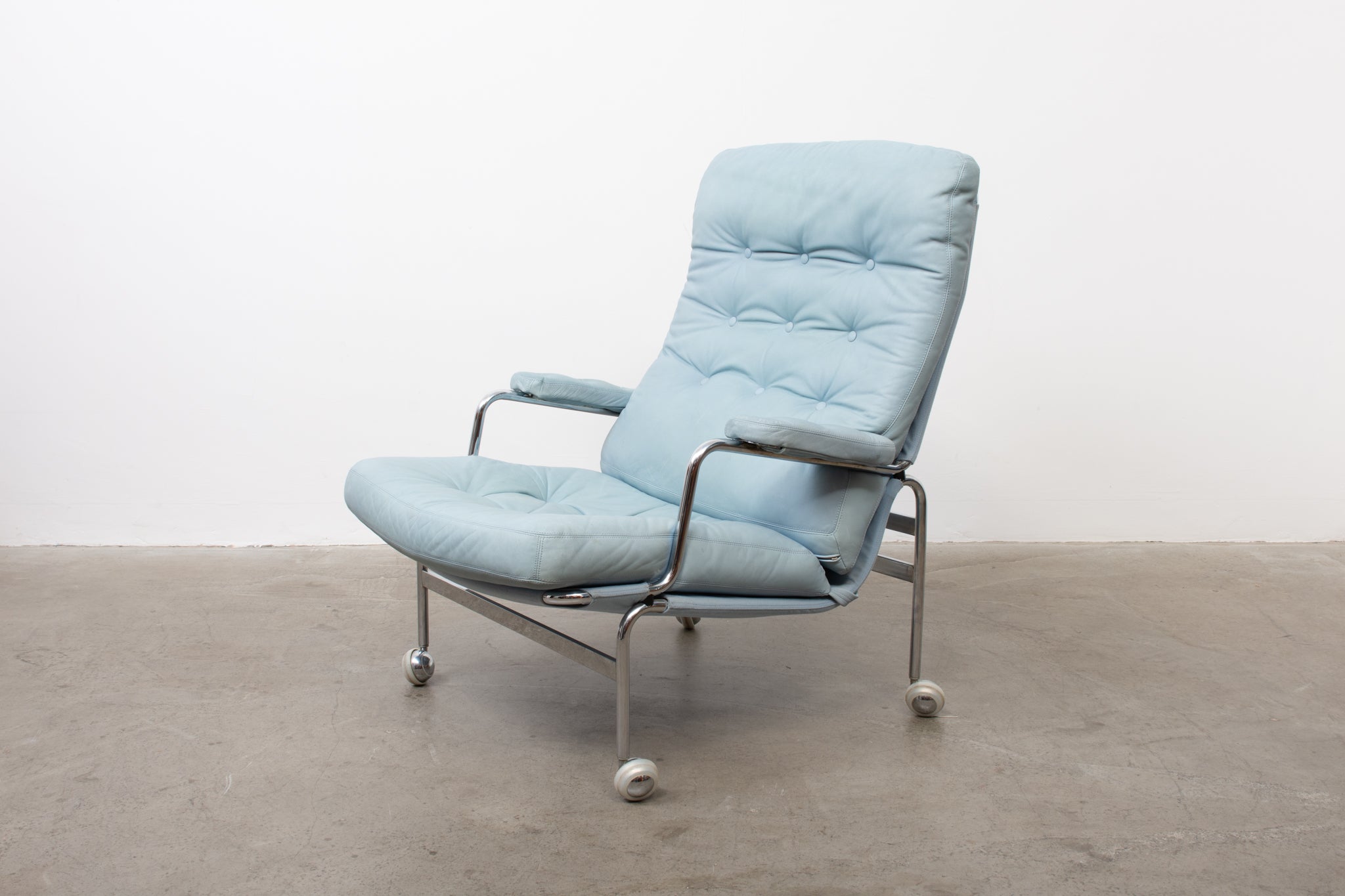 'Karin' lounge chair by Bruno Mathsson – CHASE & SORENSEN