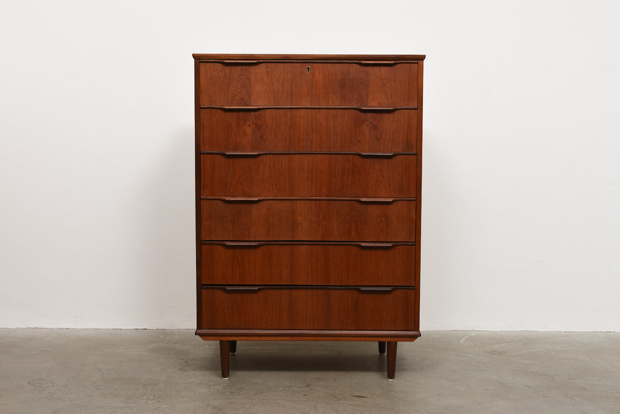 Teak chest of drawers with lipped handles no. 3 – CHASE & SORENSEN